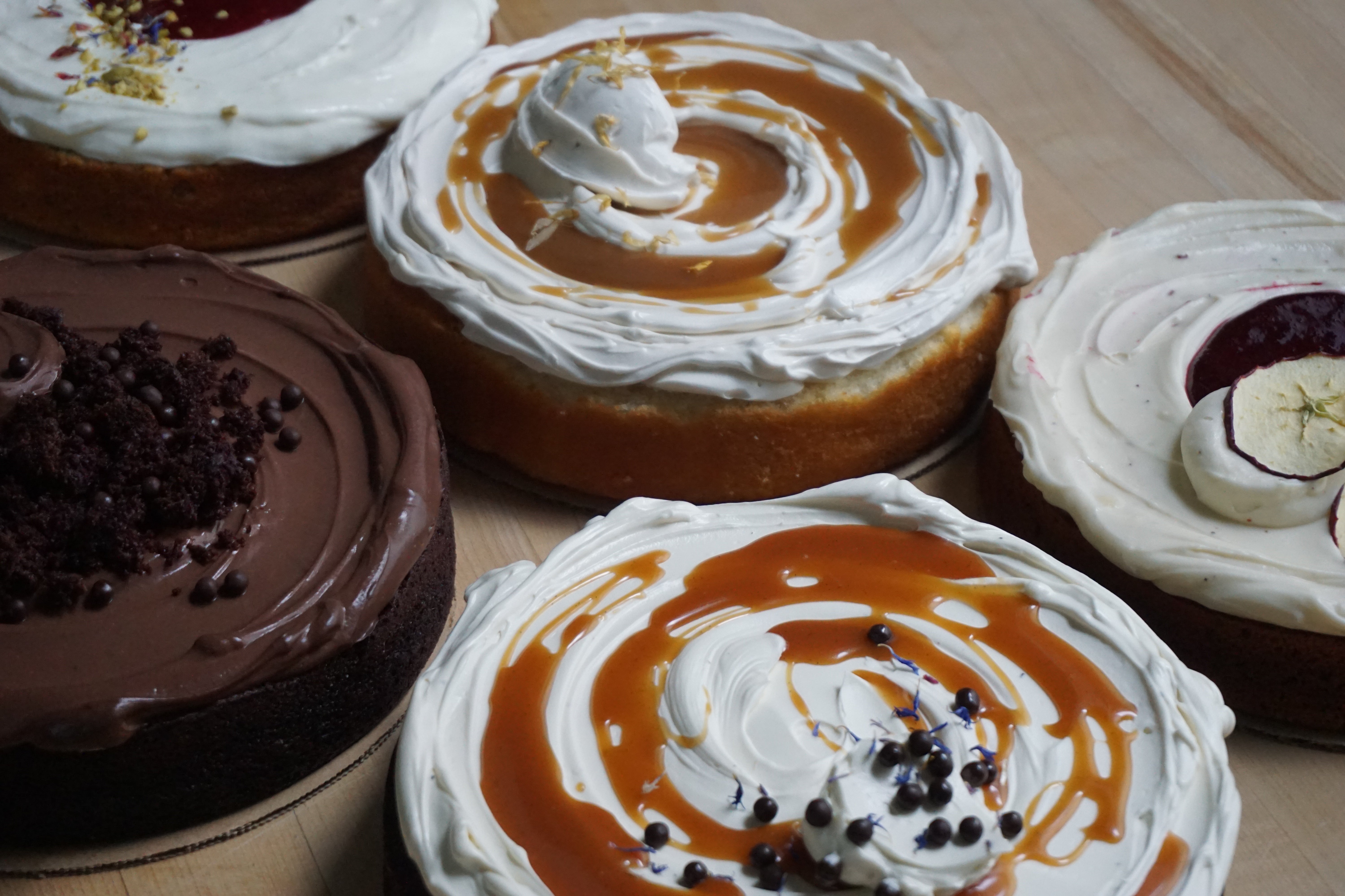 Table Cakes – Lady Grey Cake Design