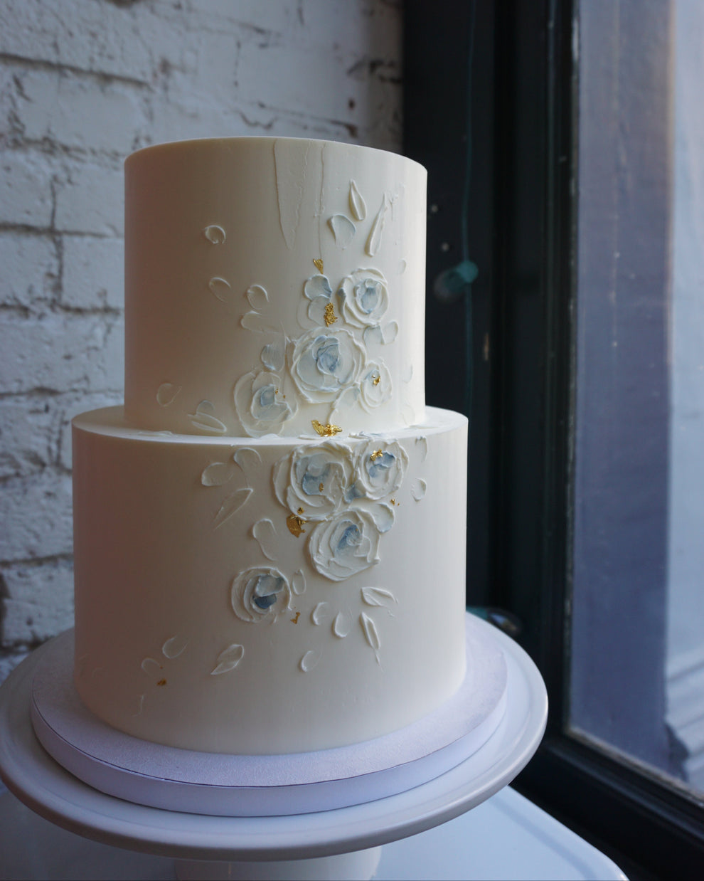 Two-Tier Impressionist Floral in Blue + Gold – Lady Grey Cake Design
