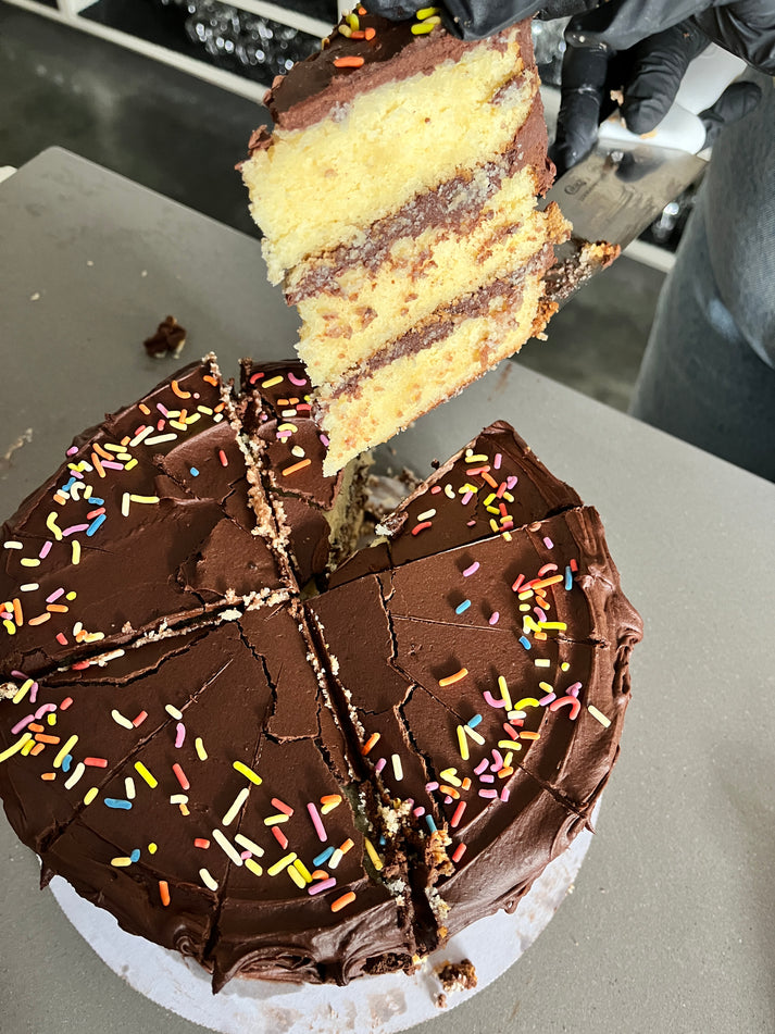 The Birthday Cake – Lady Grey Cake Design
